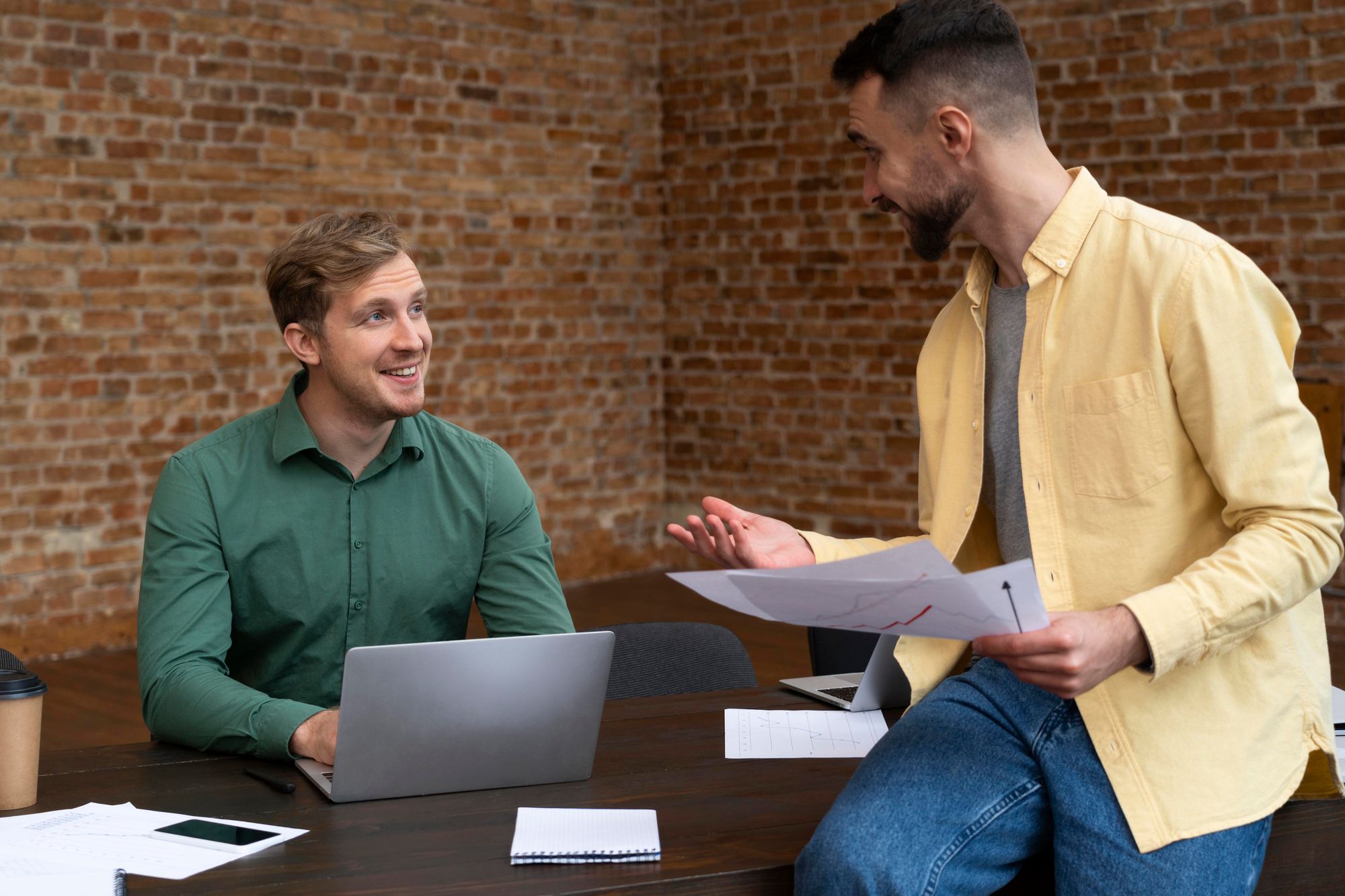 How to Conduct One-on-One Meetings, Both as an Employee and a Manager